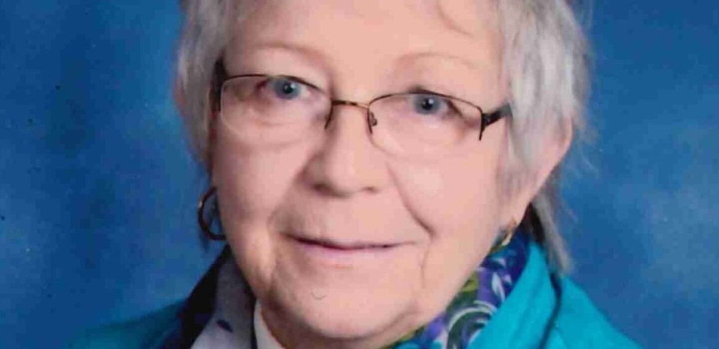 Deanna L. Hartson - Post Bulletin | Rochester Minnesota news, weather ...
