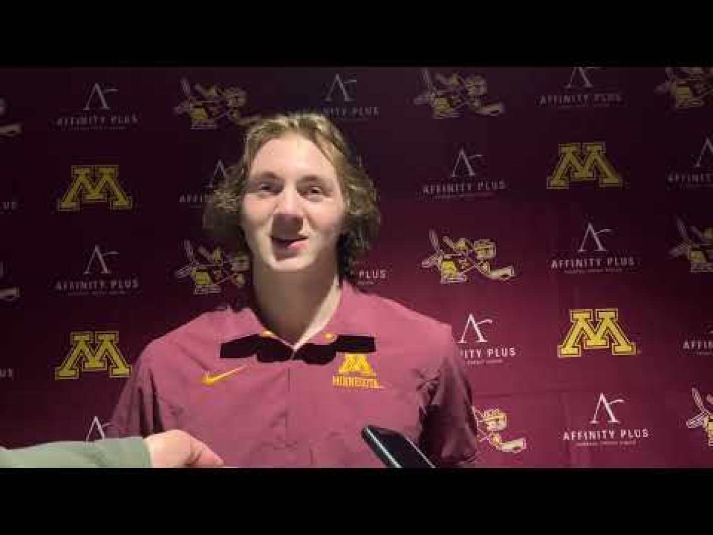 Gophers Forward Logan Cooley Talks About His Lacrosse-Style Goal at ...
