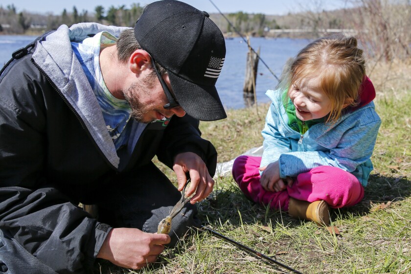 Adults can fish without license if they bring kid this weekend - Duluth ... Adults can fish without license if they bring kid this weekend - Duluth ...
