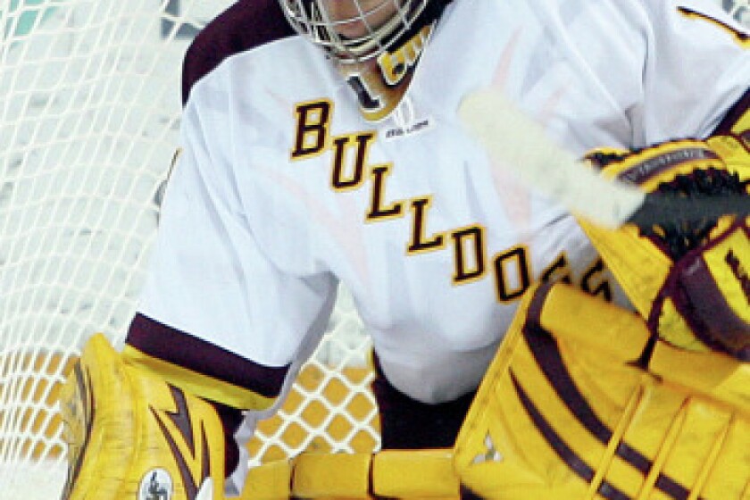 Scoreless Tie Is A First For Umd Womens Hockey Team Duluth News