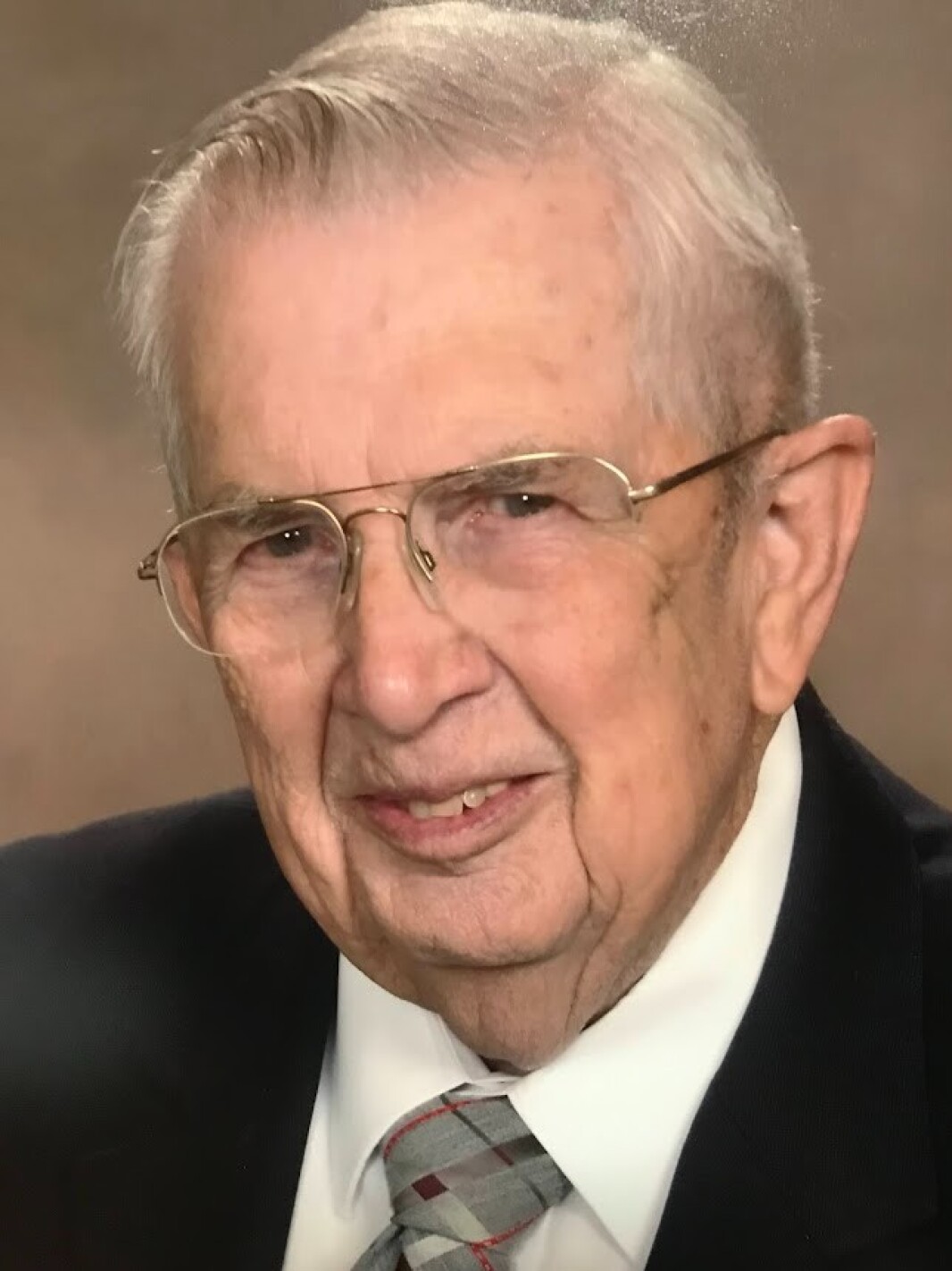 Harold J. Gangelhoff - Grand Forks Herald | Grand Forks, East Grand ...