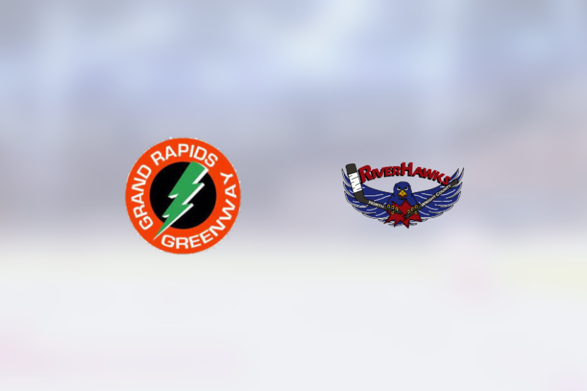 Grand Rapids-Greenway Lightning grab extra point vs. North Wright ...