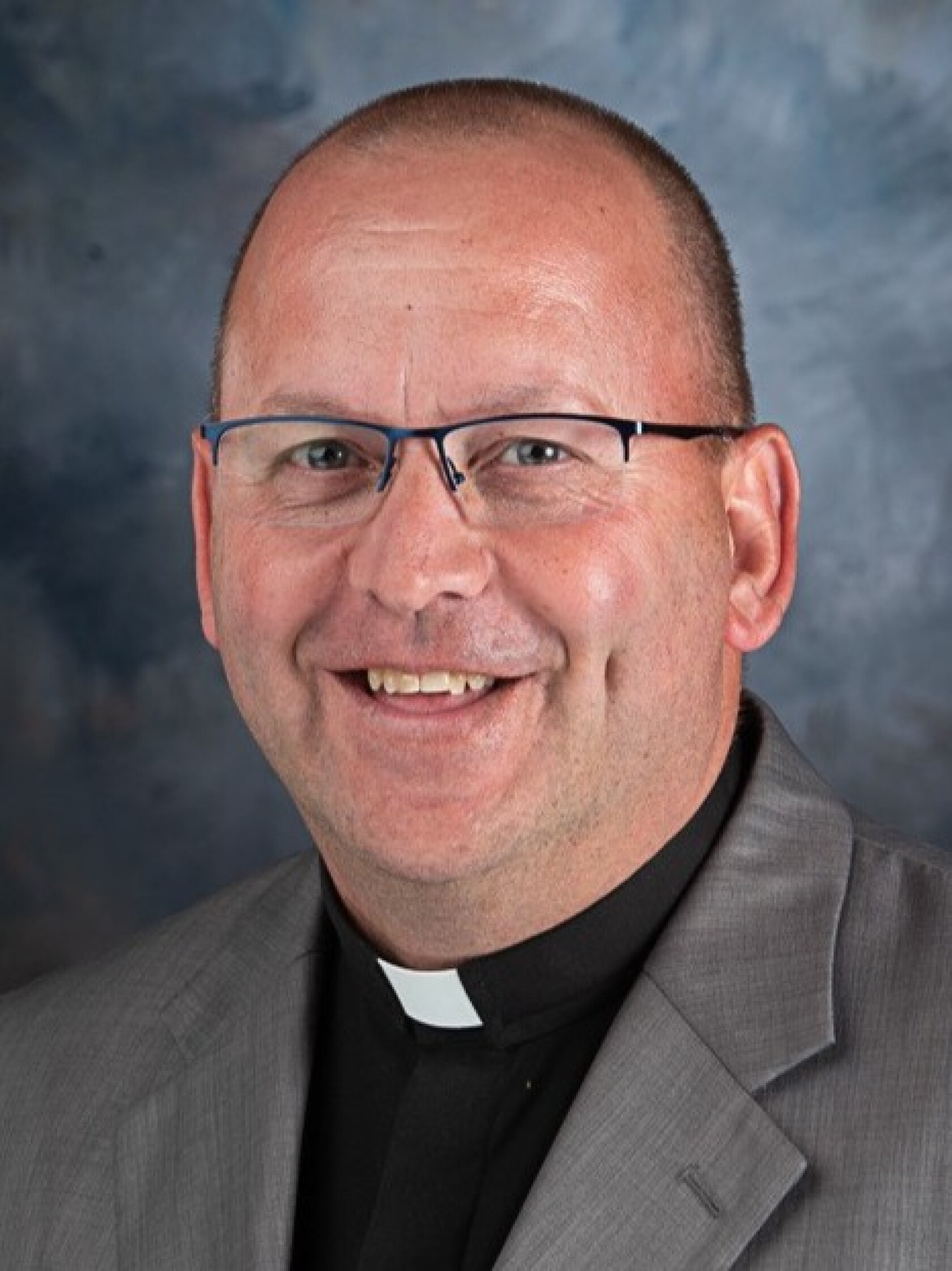 Pastor Mike Jacobson - InForum | Fargo, Moorhead and West Fargo news ...