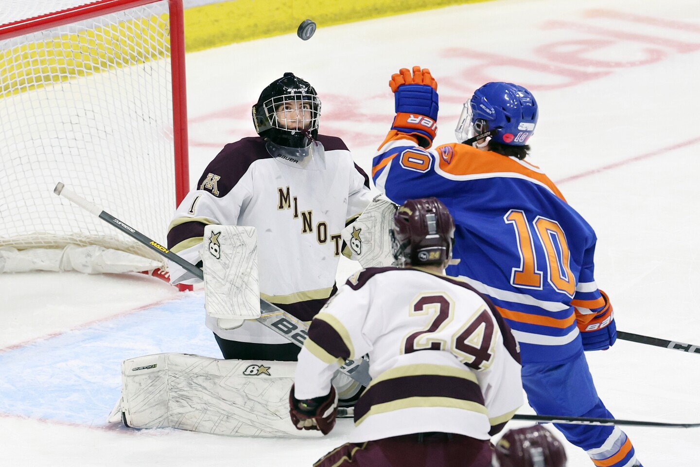 Zach Moser Breaks Scoreless Tie With 21 6 Seconds Left As West Fargo