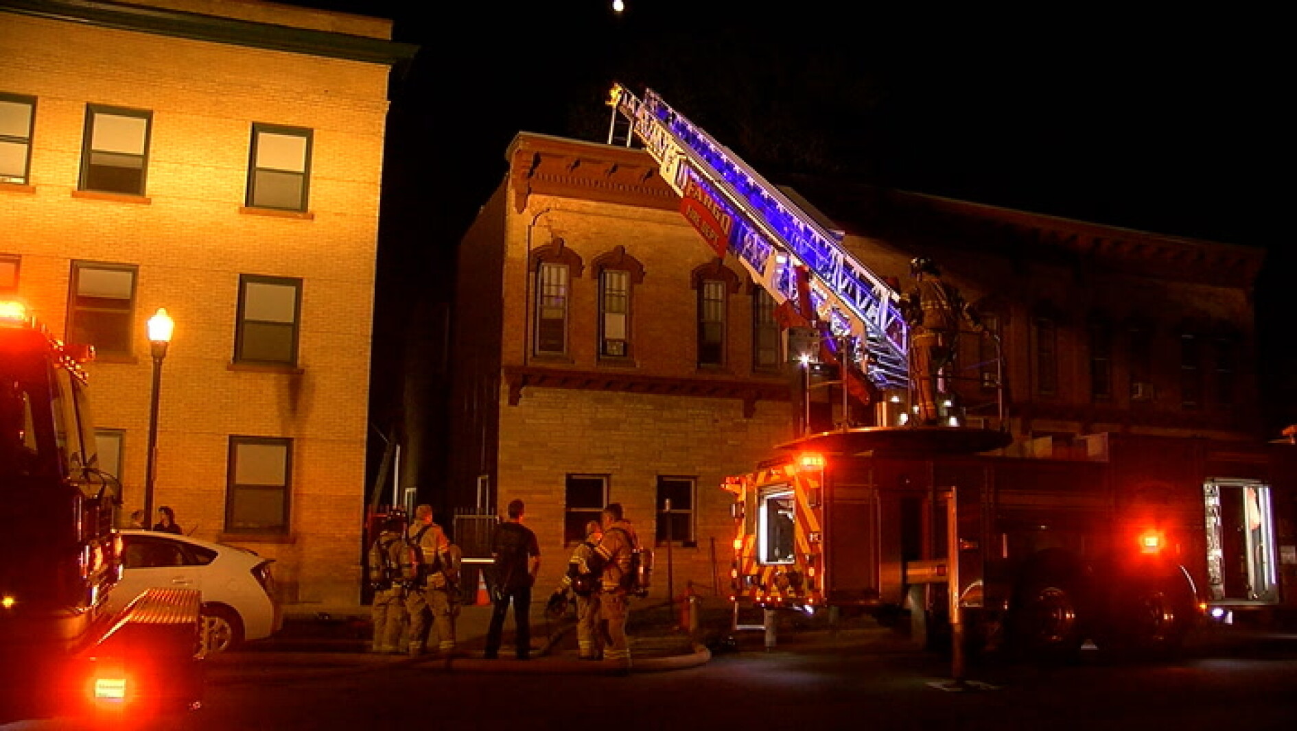 Fargo fire crews extinguish flames in downtown apartment building ...