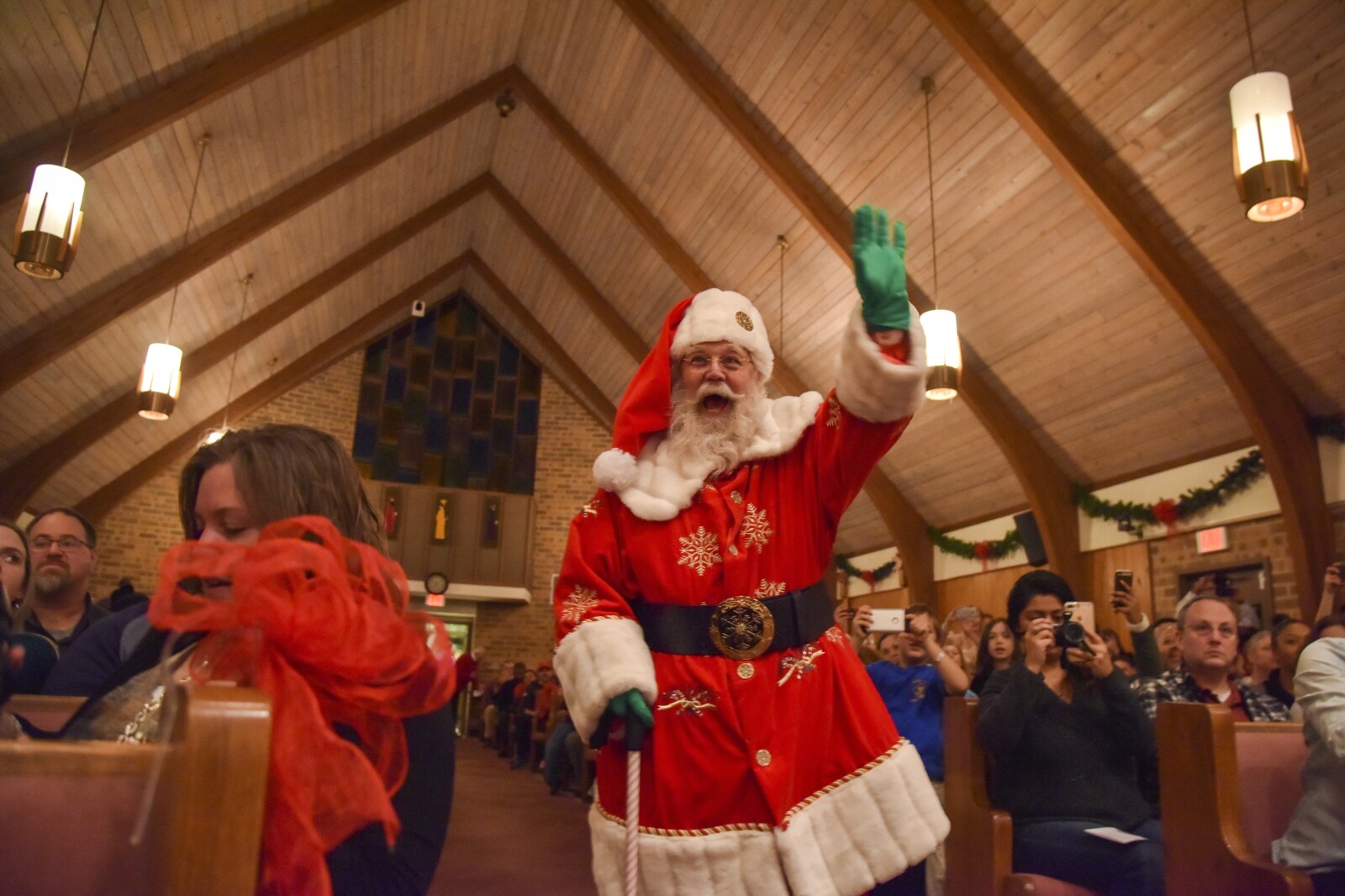 Changes in retail habits mean mall Santas have to get creative