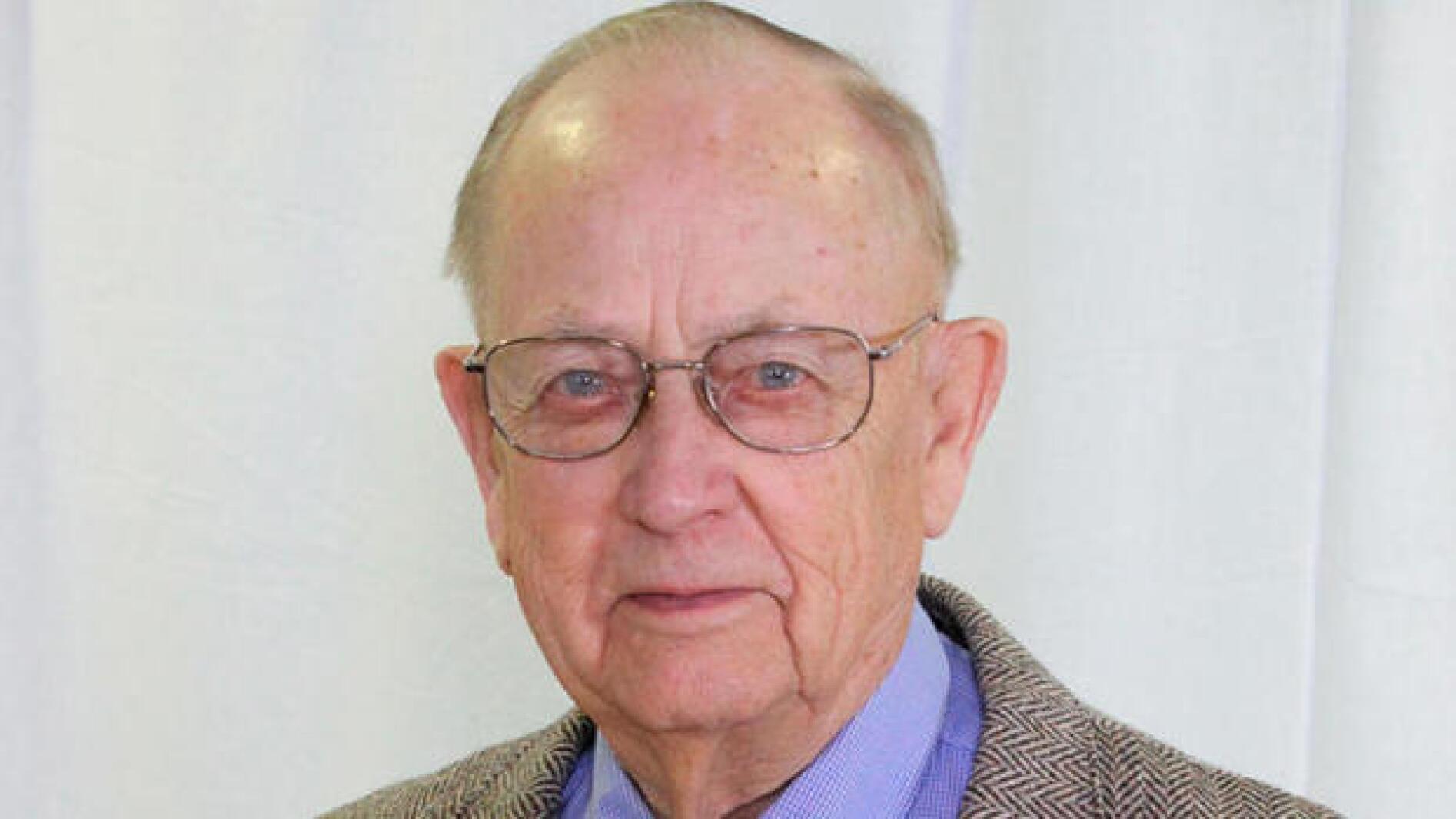 Lloyd Omdahl What Is Meaning Of Legacy Fund Grand Forks Herald lloyd-omdahl-what-is-meaning-of-legacy-fund-grand-forks-herald