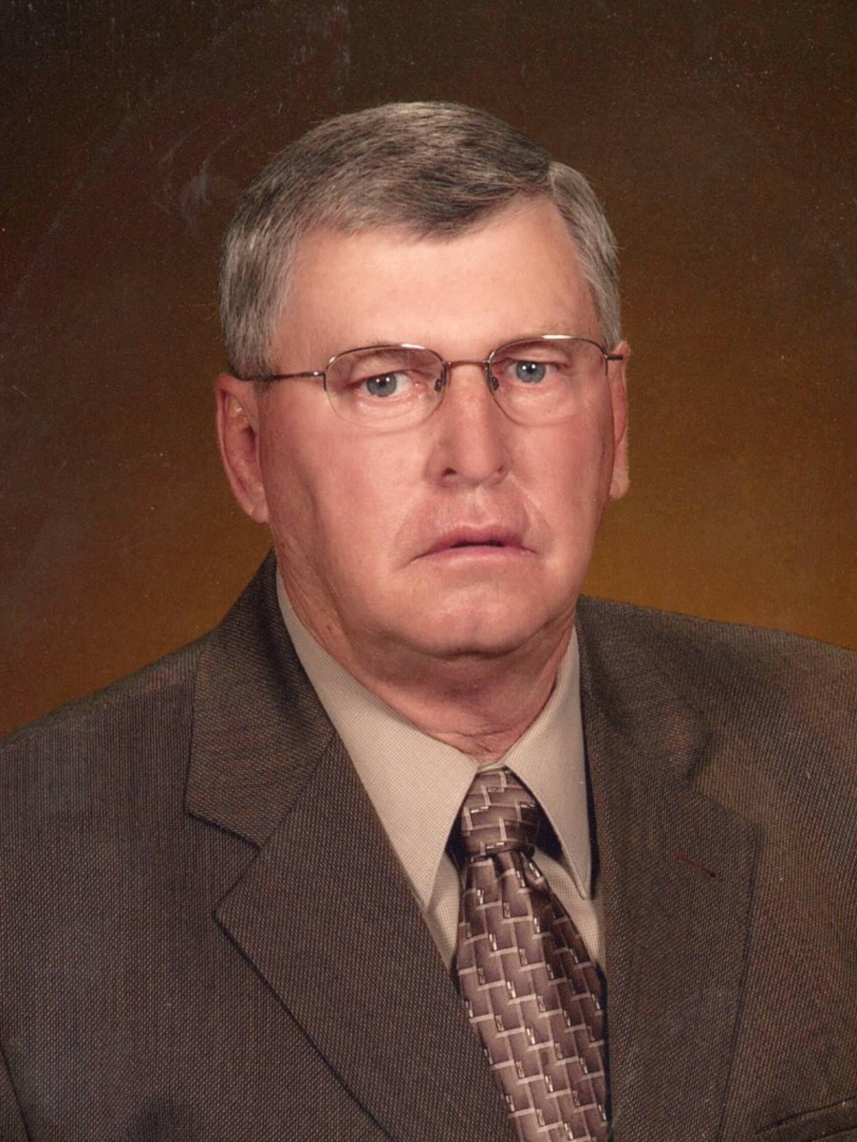 Martin Decker - The Dickinson Press | News, weather, sports from Dickinson North Dakota