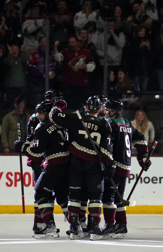 Coyotes use balanced effort to topple Avalanche - The Rink Live ... Coyotes use balanced effort to topple Avalanche - The Rink Live ...