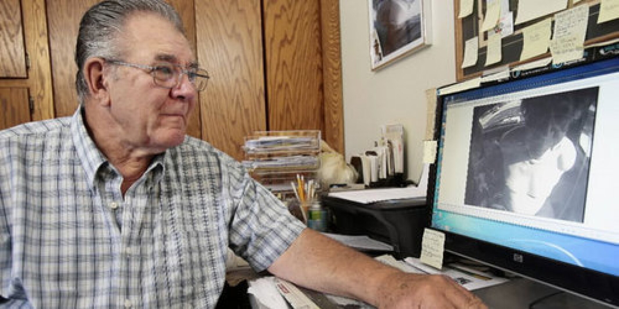 Video 77 Year Old Sues Three Moorhead Police Officers Over Taser