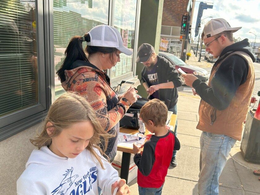 Wadena Elks win annual Chamber Chili Cook-Off - Wadena Pioneer Journal ... Wadena Elks win annual Chamber Chili Cook-Off - Wadena Pioneer Journal ...