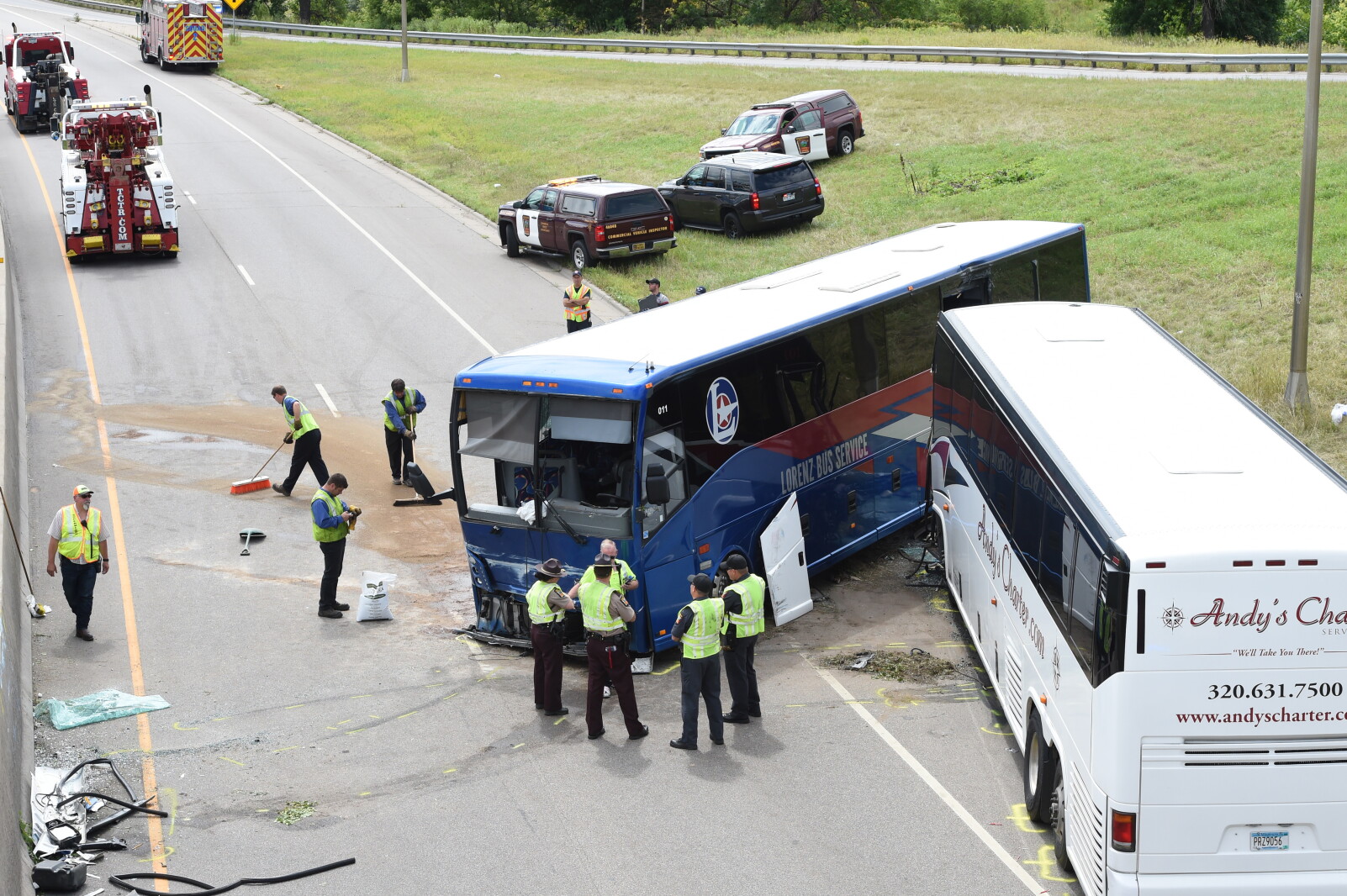 8 hospitalized when buses collide en route to first day of Minnesota ...